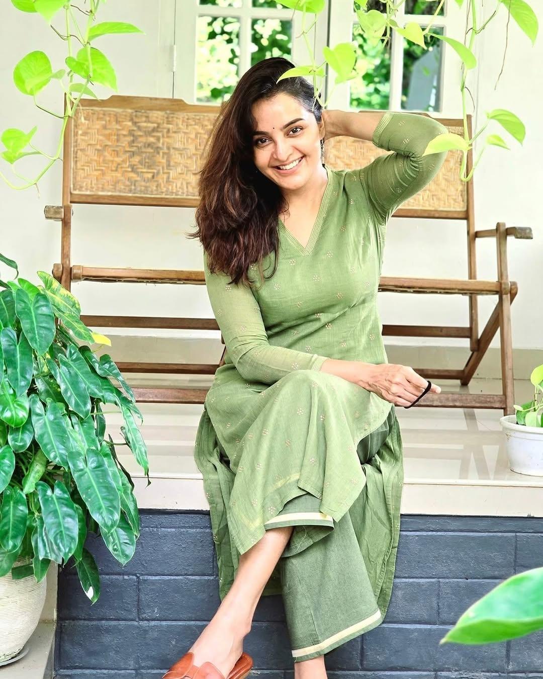 Manju Warrier Age, Height, Biography, Photos, Wealth